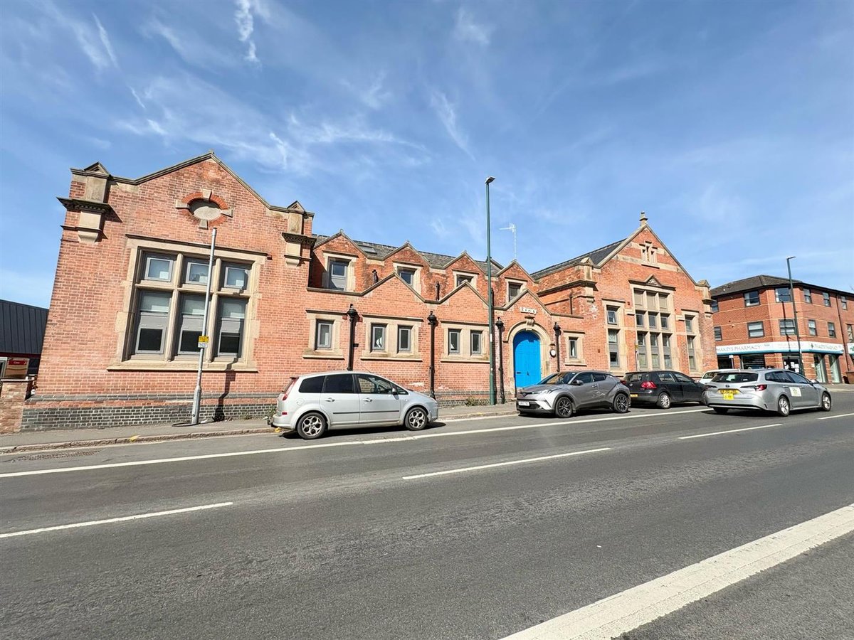 1 bed student flat to let 147 Carlton Road, St Anns, Nottingham, NG3 ...